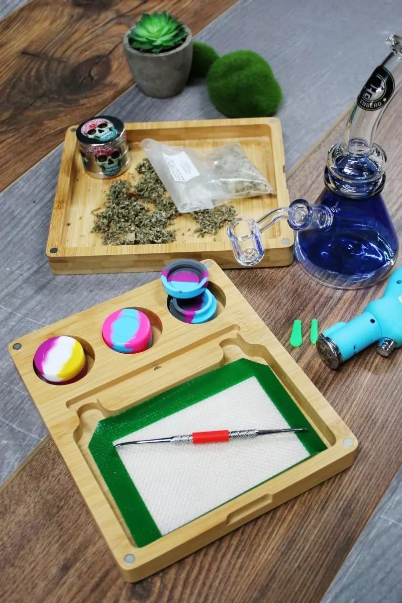 HNBG Dabbing Set 6-tlg Bamboo Box and Rolling Tray